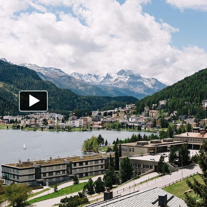 PPT – For a photoshoot in Davos | World Economic Forum | See some amazing shots PowerPoint ...